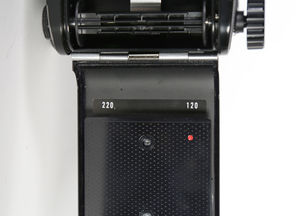 Medium Format Cameras Gear Guide - Help Wiki