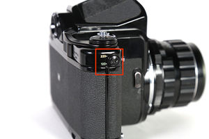 Medium Format Cameras Gear Guide - Help Wiki